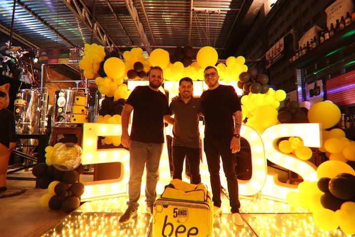 Franquia Bee Delivery: como abrir uma unidade da rede